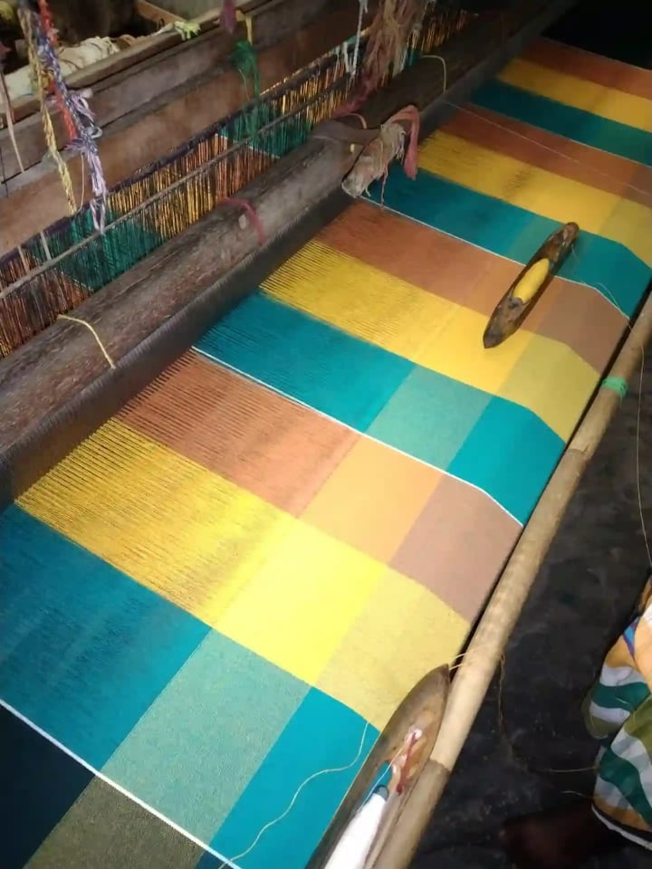 Handloom Blankets: The Revival of Traditional Crafts and Why it Matter ...